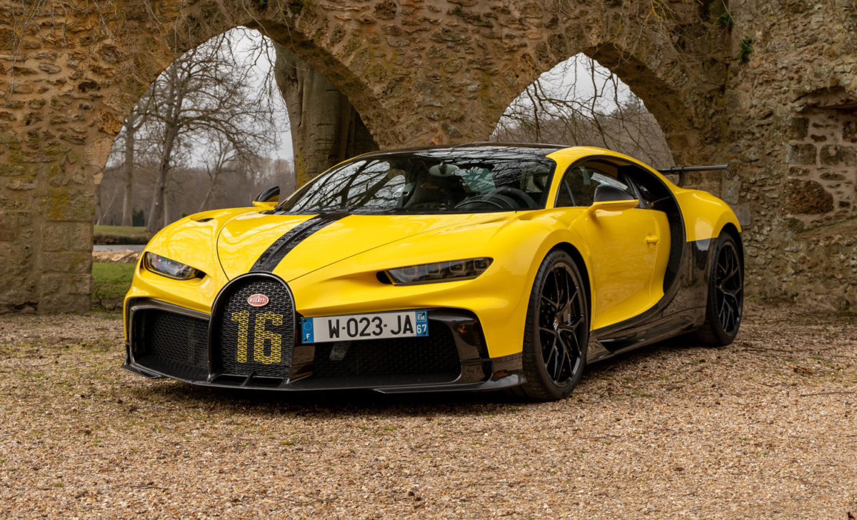 Petrol consumption of every Bugatti on the market right now – TopAuto