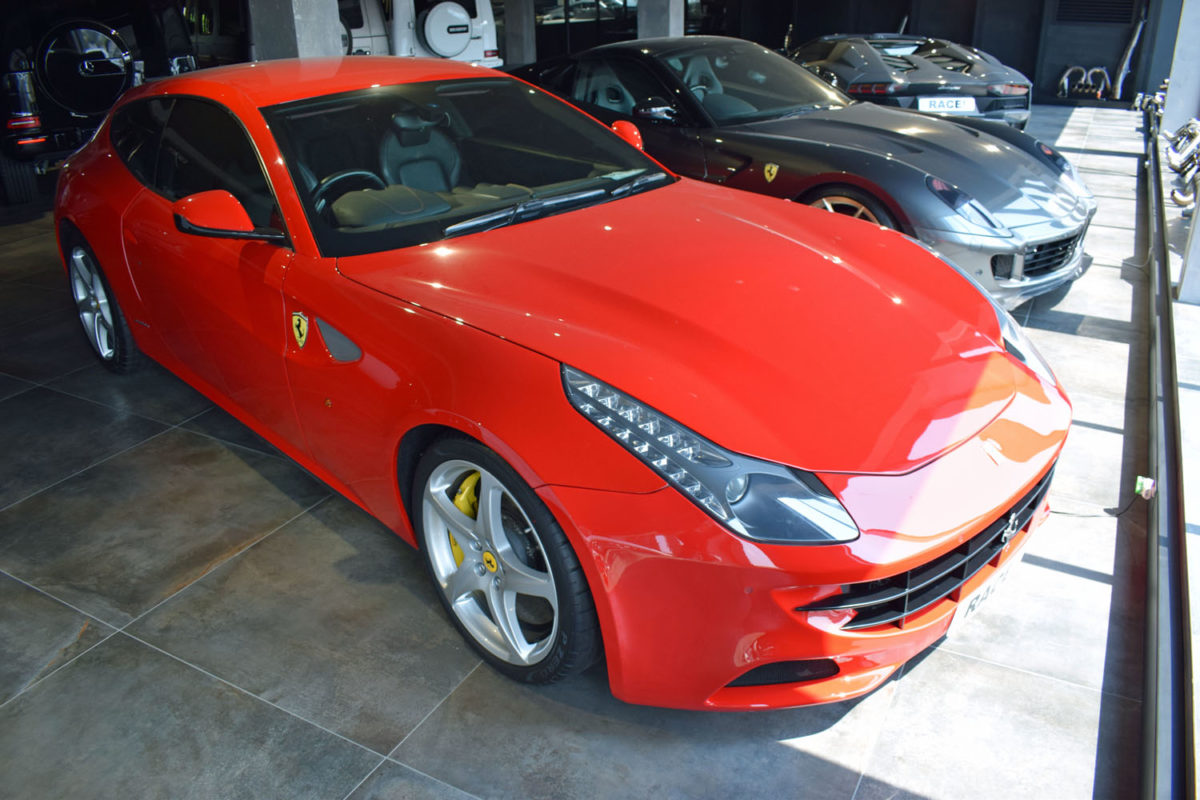 Behind-the-scenes at RACE! – 100 photos of the world-famous supercar ...
