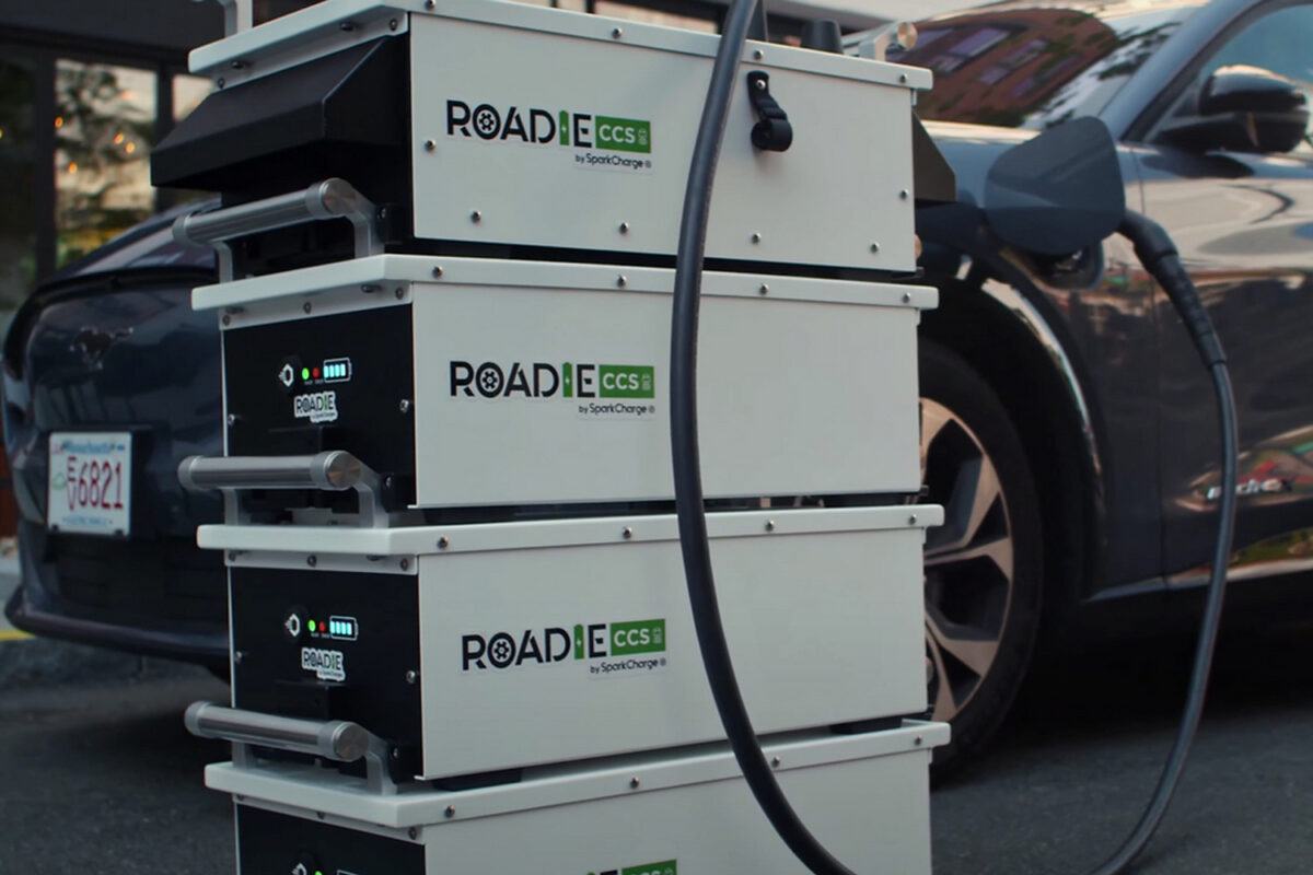 Portable chargers for electric cars – How it works and who’s doing it ...