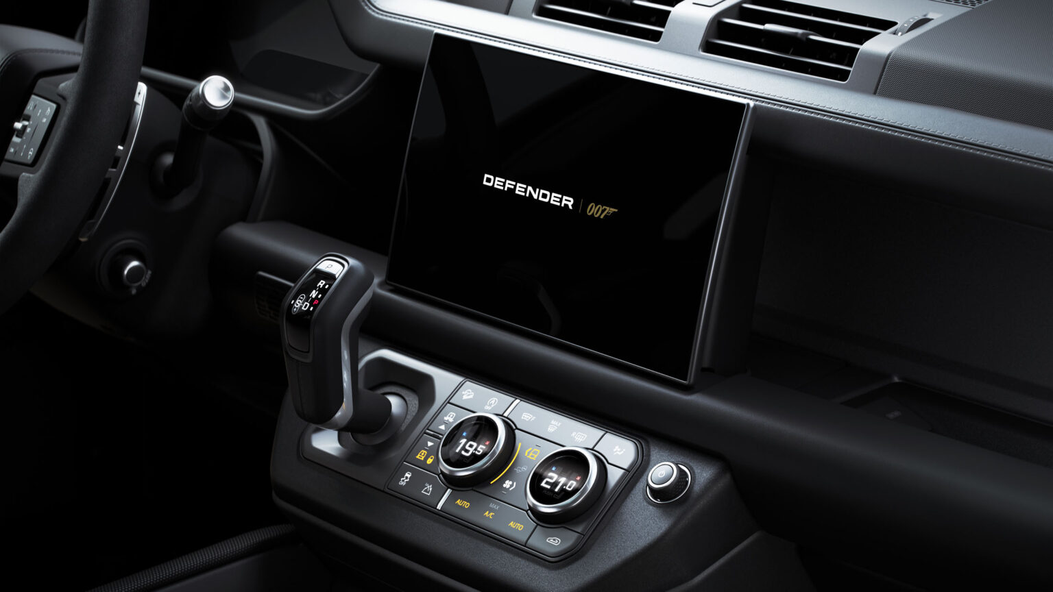 Land Rover Defender V8 007 Bond Edition sold out in South Africa – TopAuto