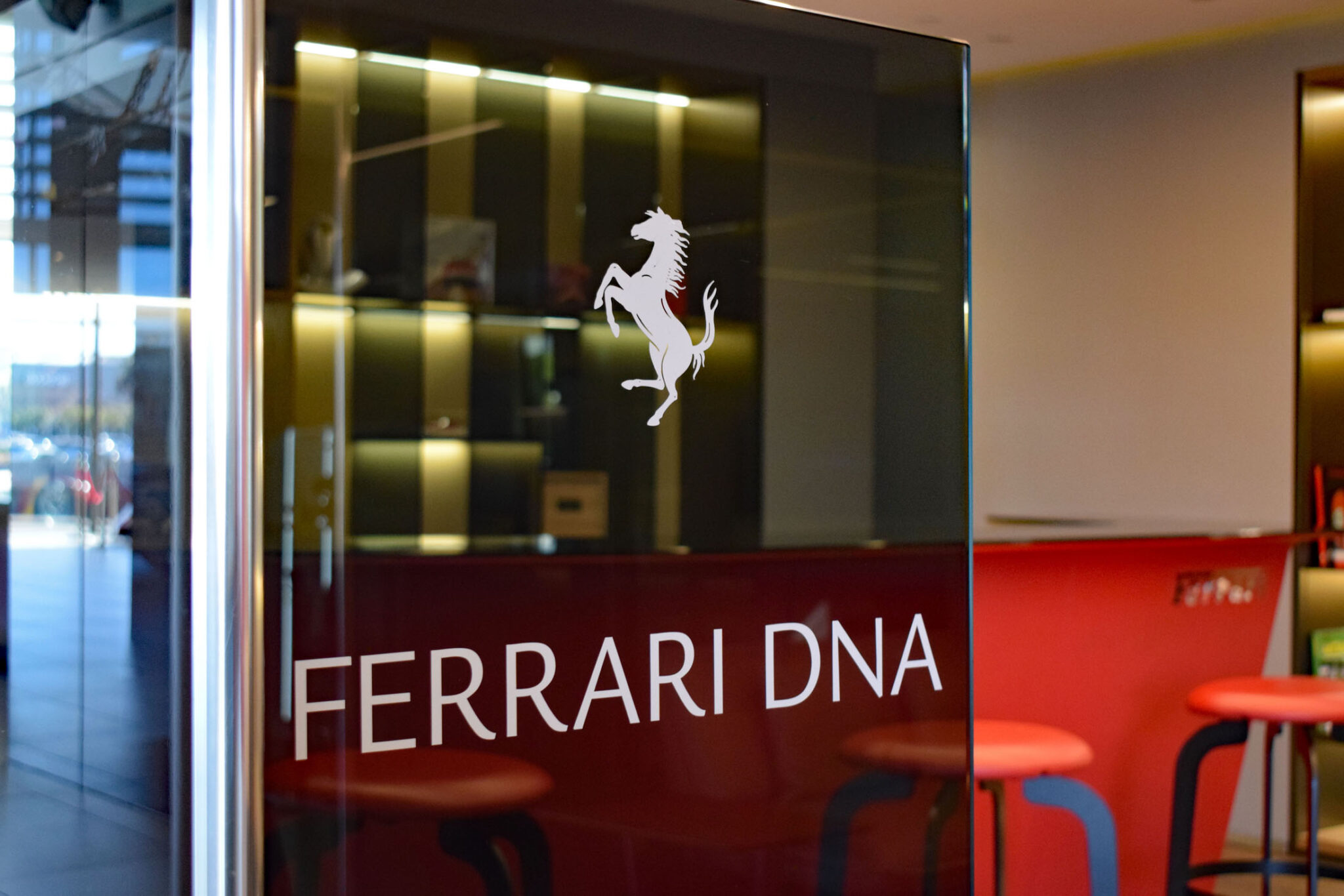 The Ferrari buying experience – TopAuto