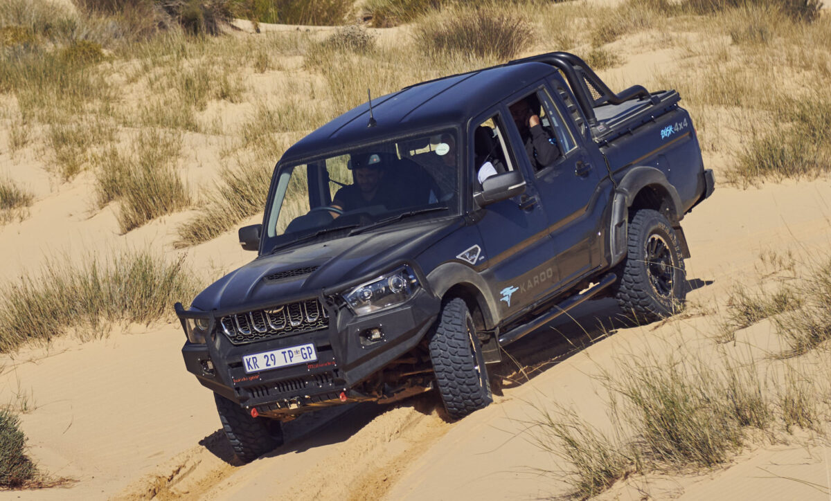 South African-exclusive Mahindra Pik Up range launched – TopAuto