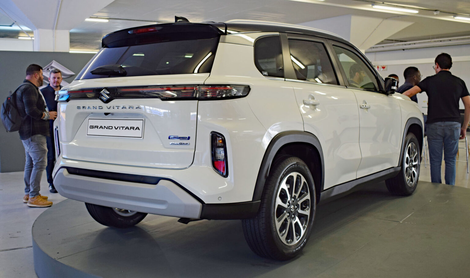 New Suzuki Grand Vitara in South Africa – The details – TopAuto