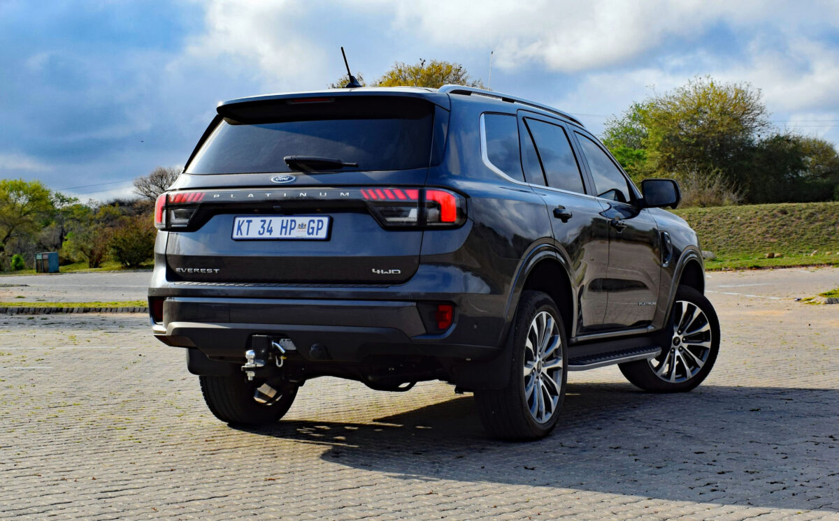 First drive in the new Ford Everest V6 – TopAuto