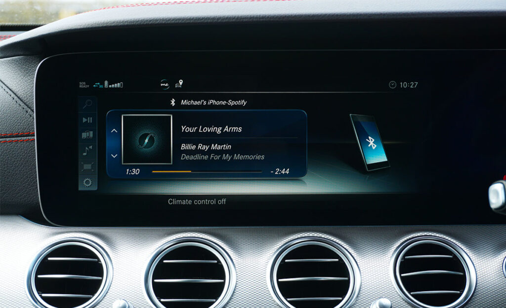 4 must-have features for new cars – TopAuto