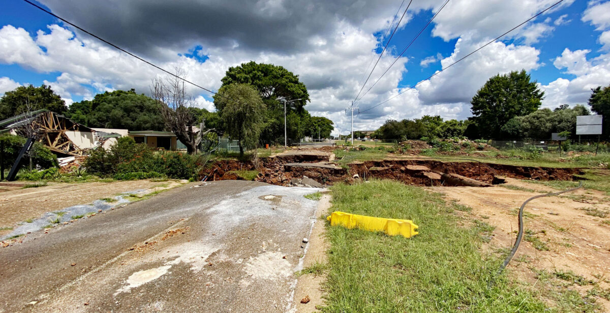 All the sinkholes you see on a 10-minute drive through Centurion – TopAuto