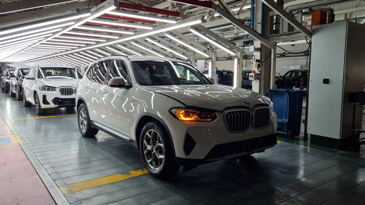 Inside BMW’s R12.6-billion factory in South Africa – Photos – TopAuto