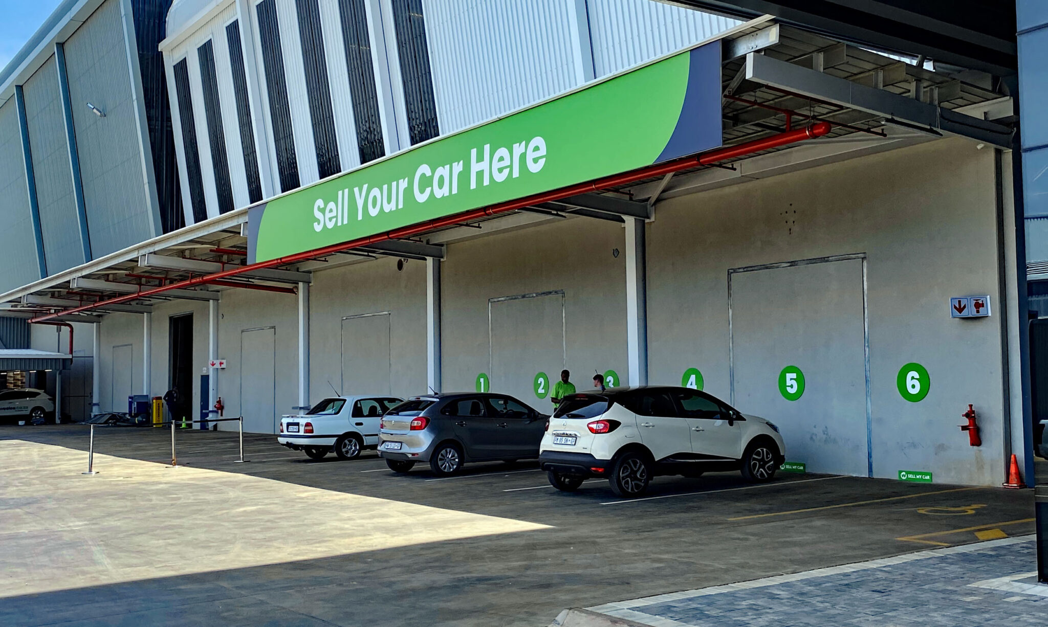 Inside the new Weelee Megastore taking on WeBuyCars – Facts and photos ...