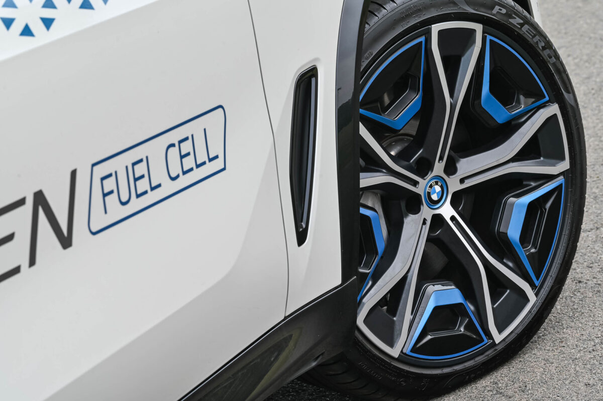 BMW’s first hydrogen car lands in South Africa – The most powerful of ...
