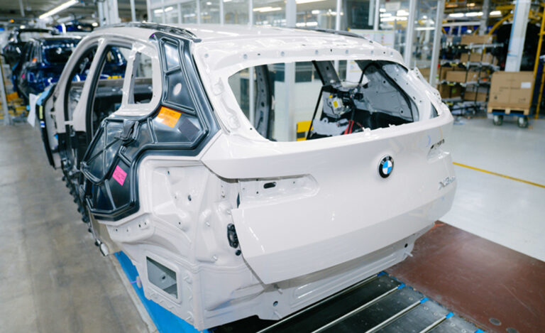 Inside the BMW factory in South Africa – Photos – TopAuto