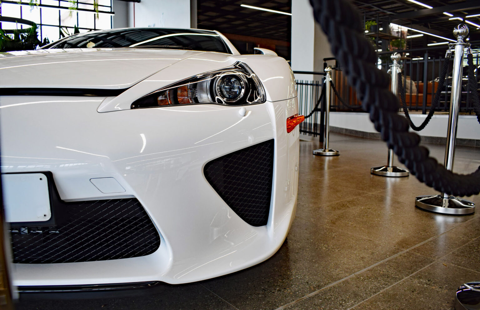 The rarest Lexus in South Africa – In the metal – TopAuto
