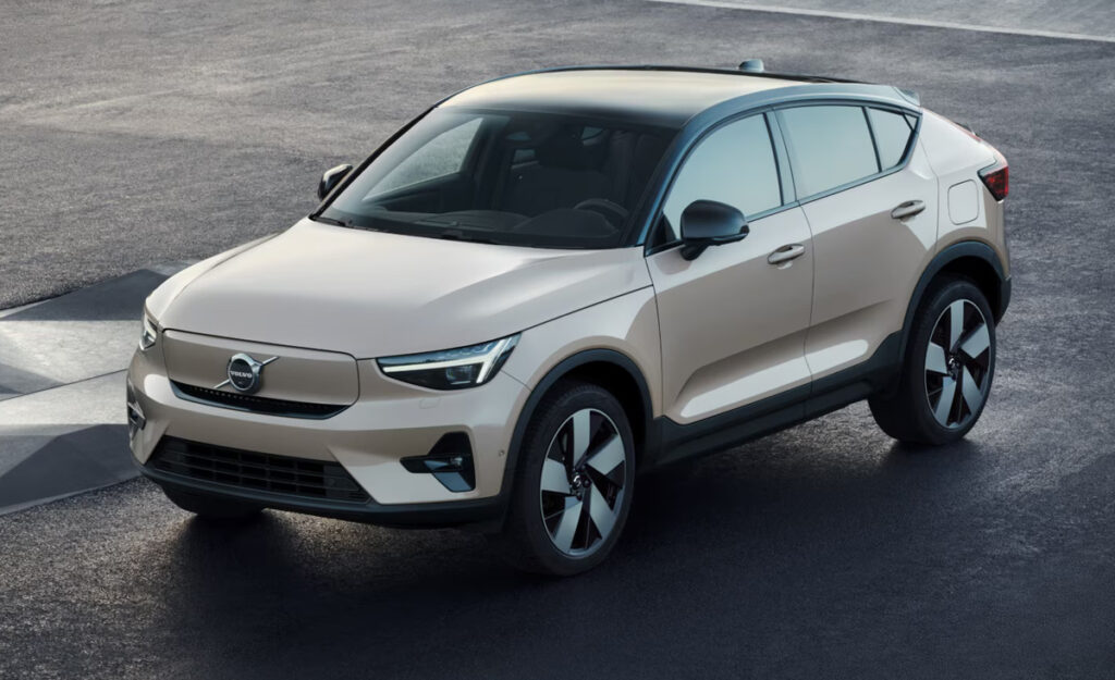 New luxury crossover goes on sale in South Africa – Pricing and ...